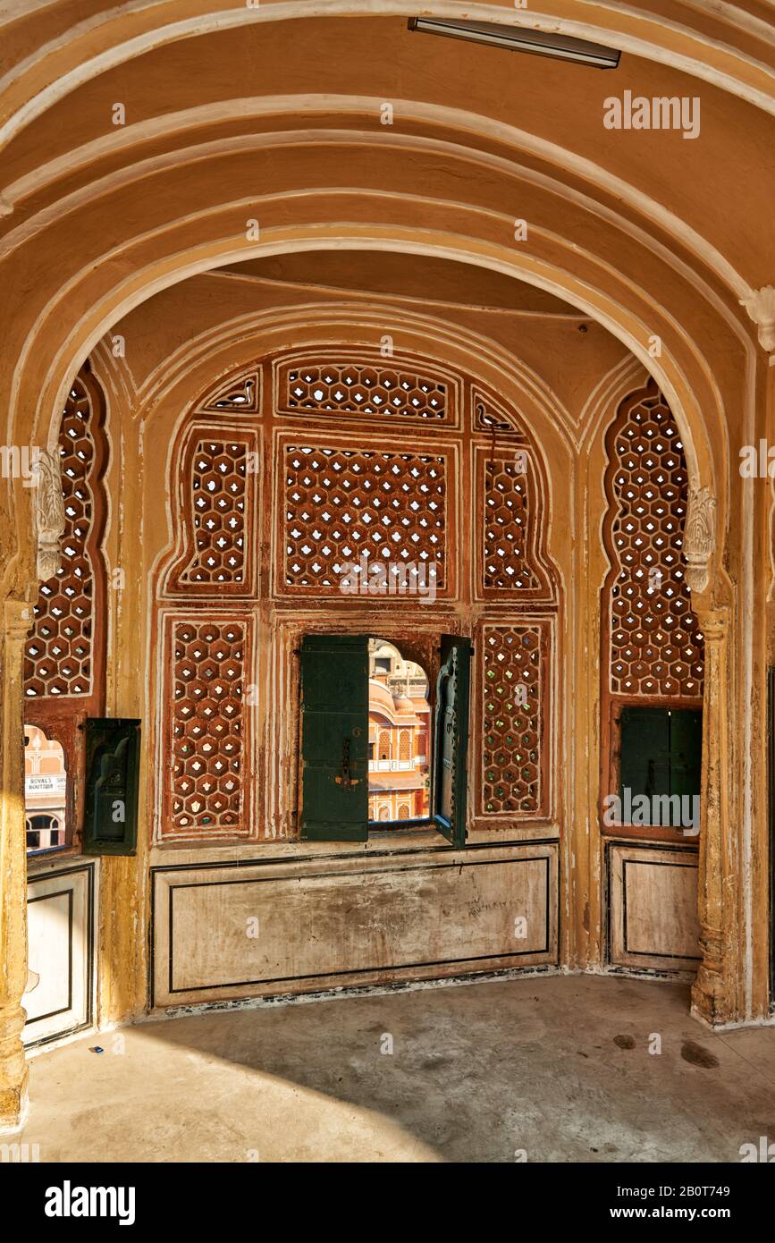 inside of Palace of the Winds, Hawa Mahal, Jaipur, Rajasthan, India ...