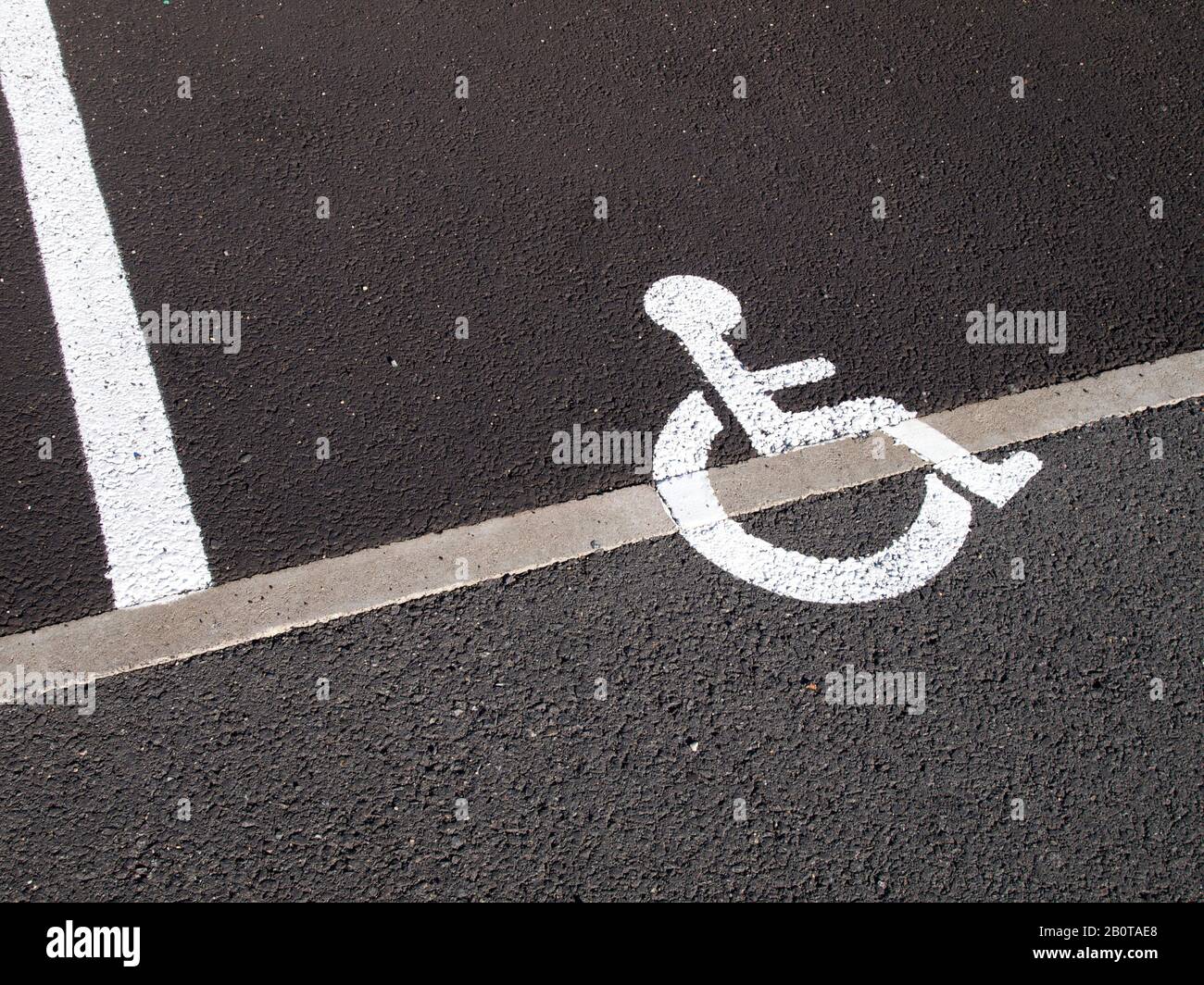 Disabled parking sign Stock Photo - Alamy