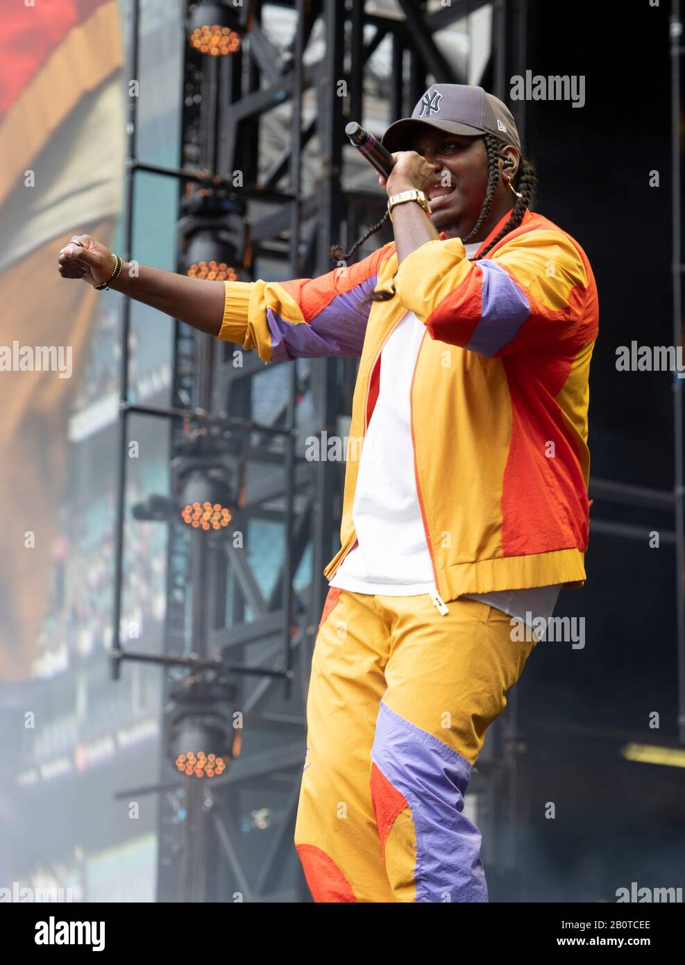 fire fight australia Stock Photo - Alamy