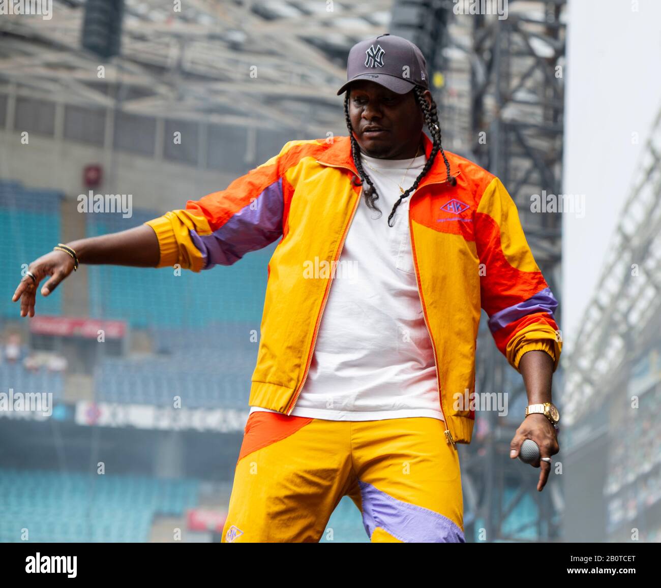 fire fight australia Stock Photo - Alamy