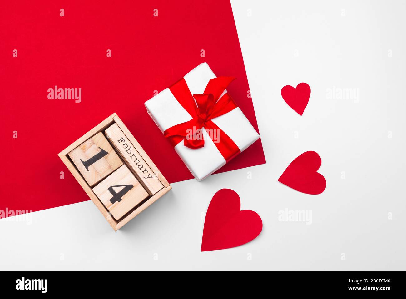 Valentines day theme with wooden block calendar Stock Photo - Alamy