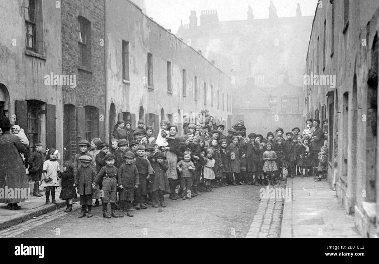 Slums london hi-res stock photography and images - Alamy