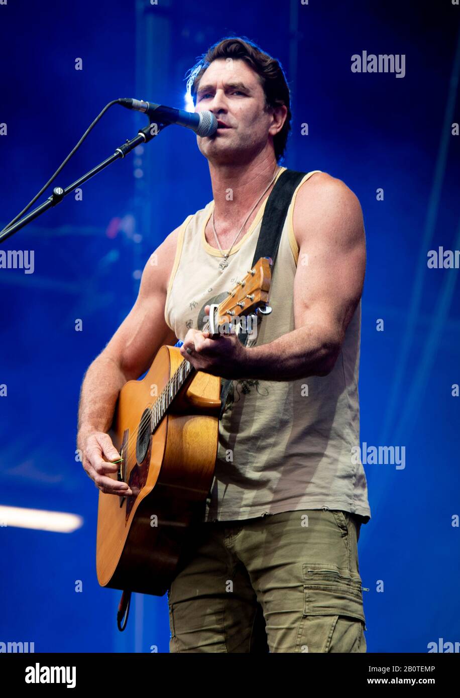 fire fight australia Stock Photo - Alamy