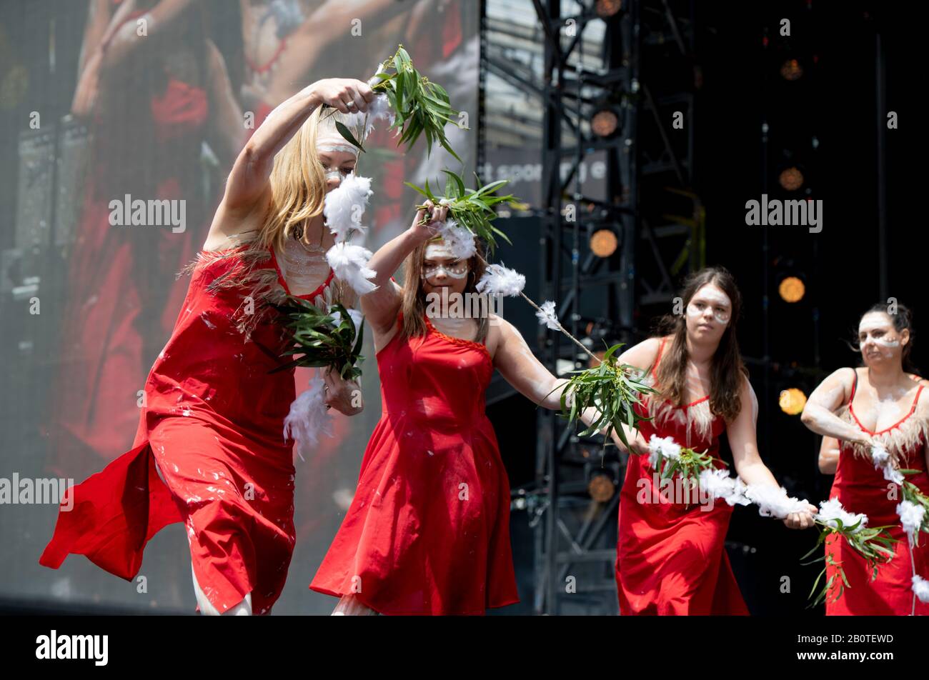 fire fight australia Stock Photo - Alamy