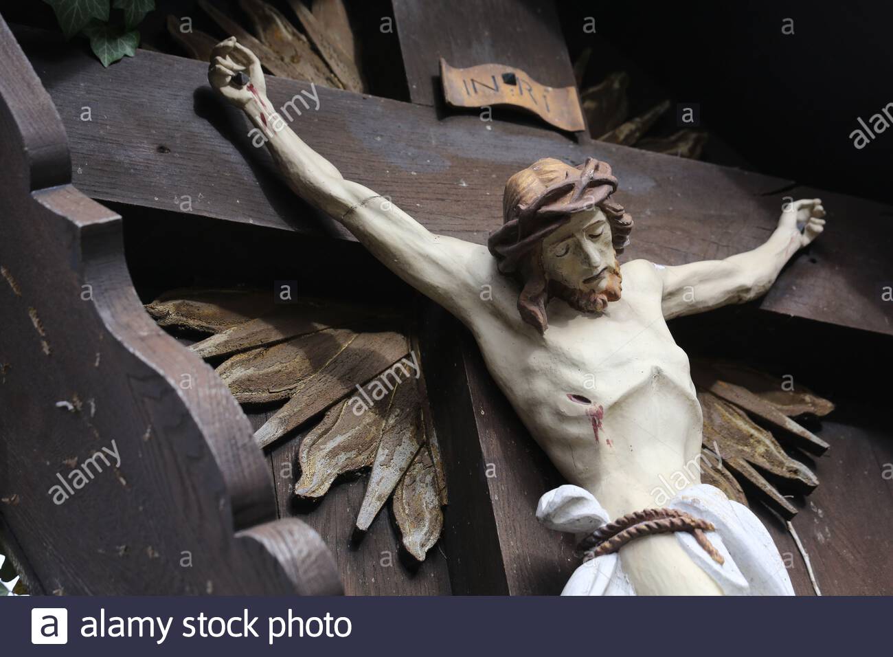 Jesus dying on the cross hi-res stock photography and images - Alamy