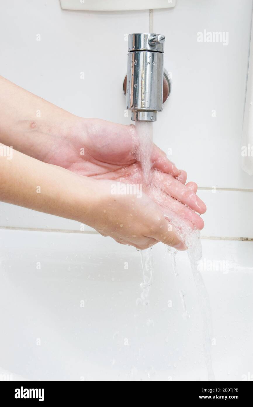 Washing under arms hi-res stock photography and images - Alamy