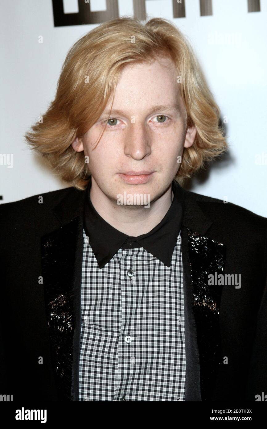 Valentine rei hi-res stock photography and images - Alamy