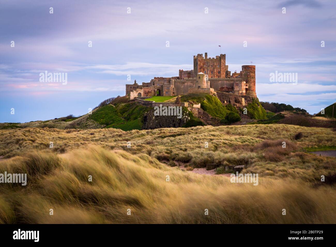 Stunning english castle hi-res stock photography and images - Alamy