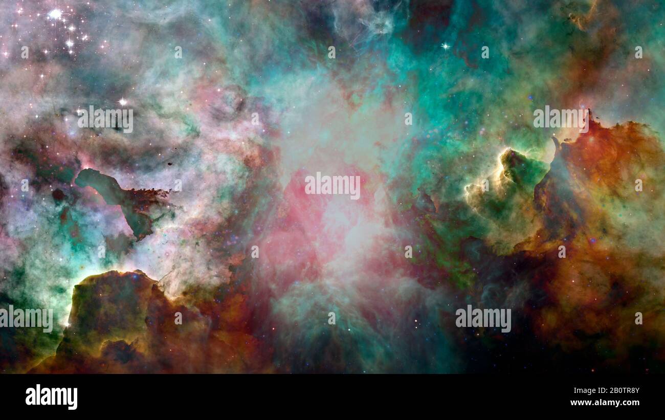 Extreme star cluster bursts into life in new Hubble image. Elements of ...