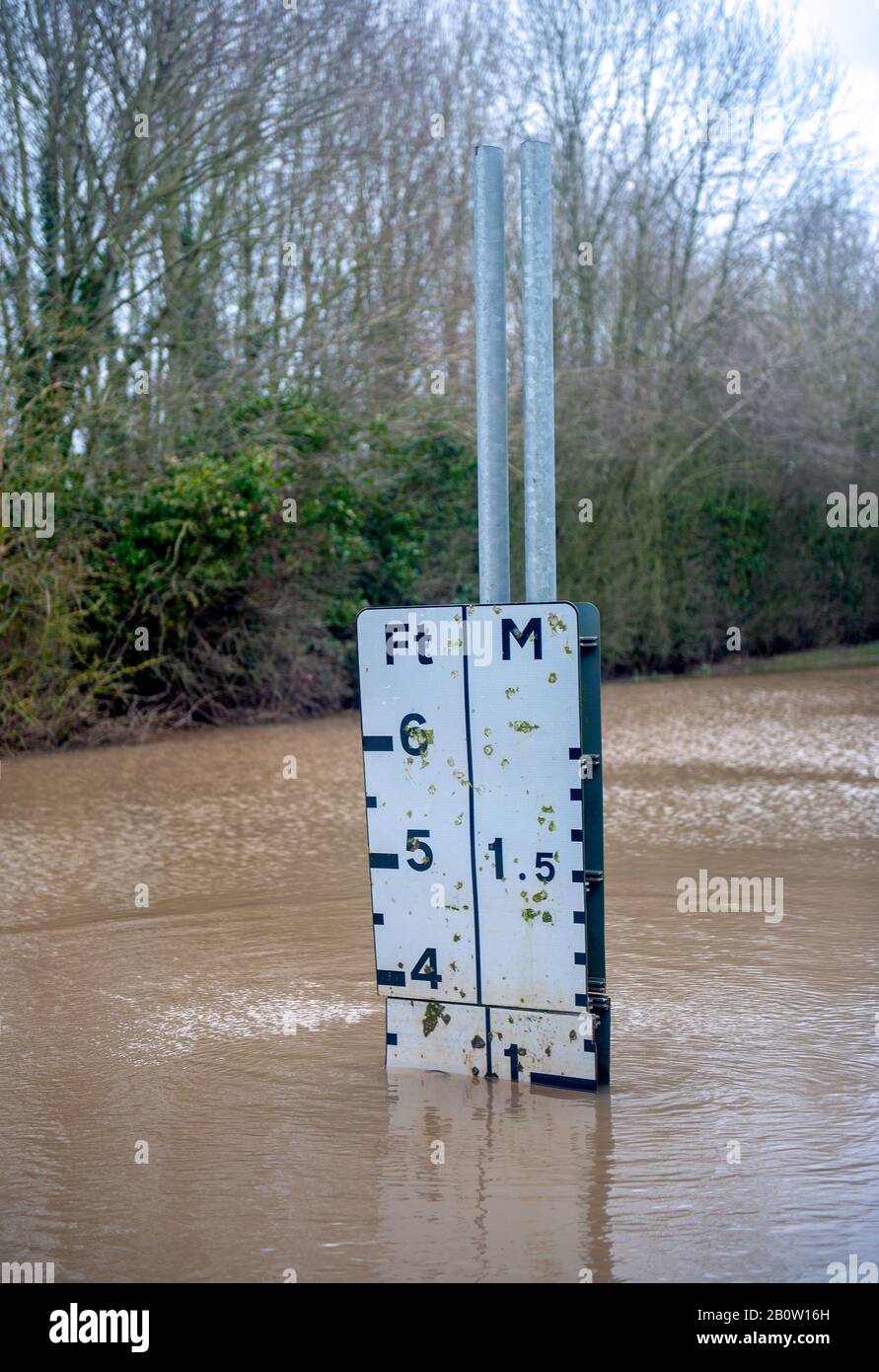 Rain measure gauge hi-res stock photography and images - Alamy