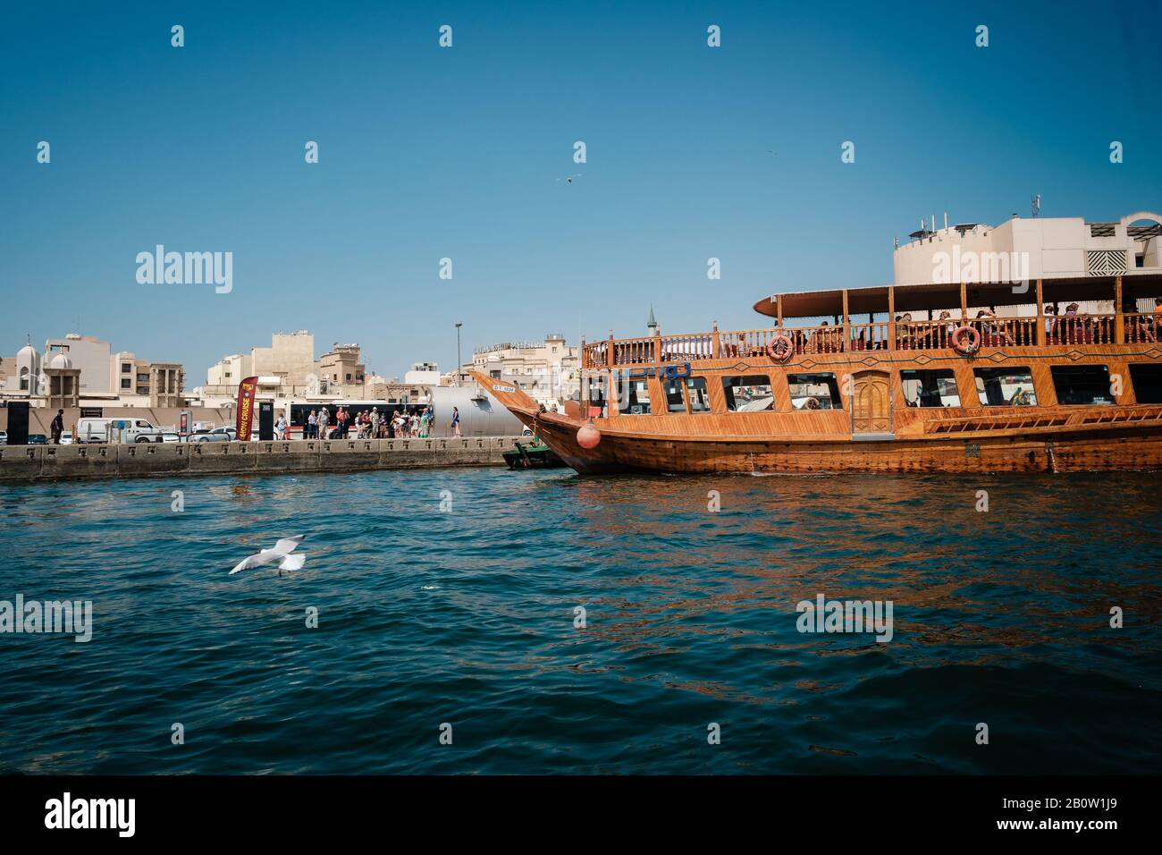 Traditional abra ferries dubai hi-res stock photography and images - Alamy