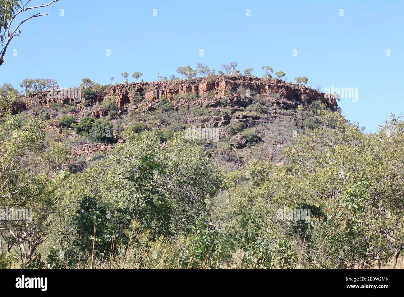 Sandstone escarpment, Kununurra Stock Photo - Alamy