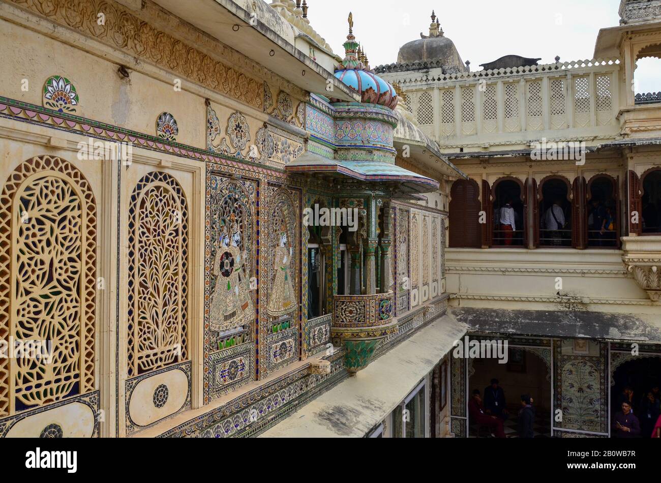 Architectural beauty of City Palace, Udaipur Stock Photo - Alamy