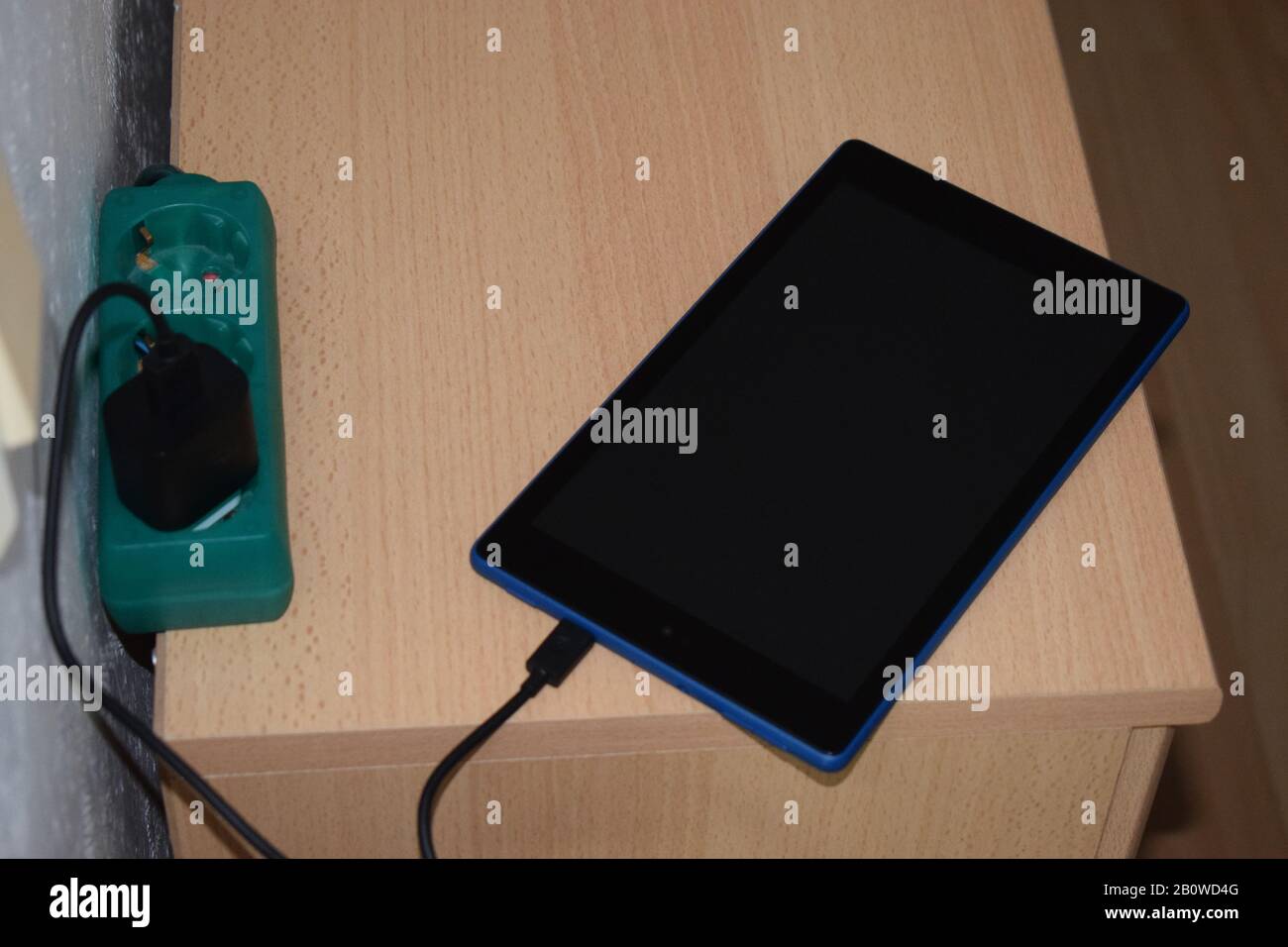 Cordfree hi-res stock photography and images - Alamy