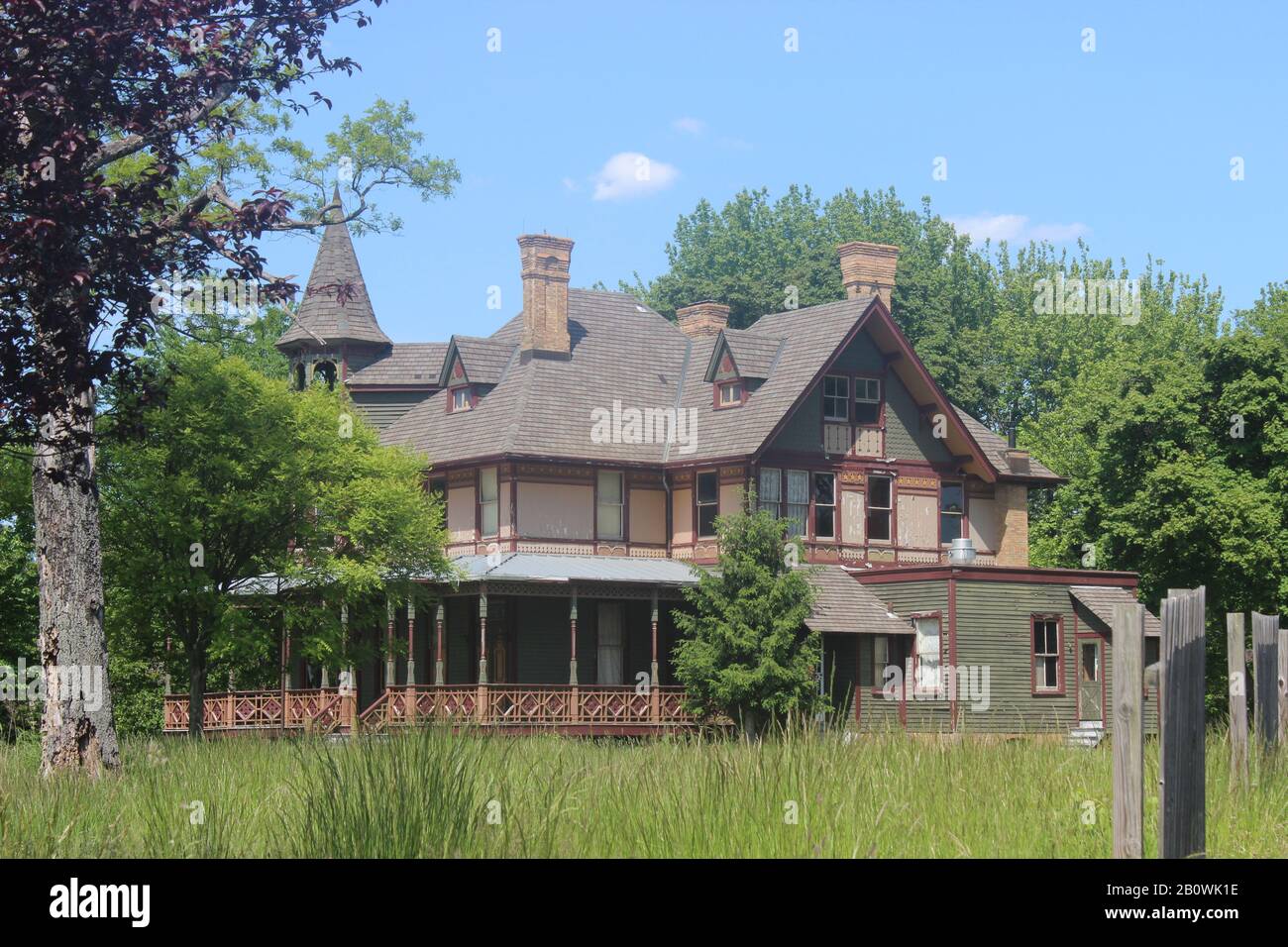 Turret of mansion hi-res stock photography and images - Alamy