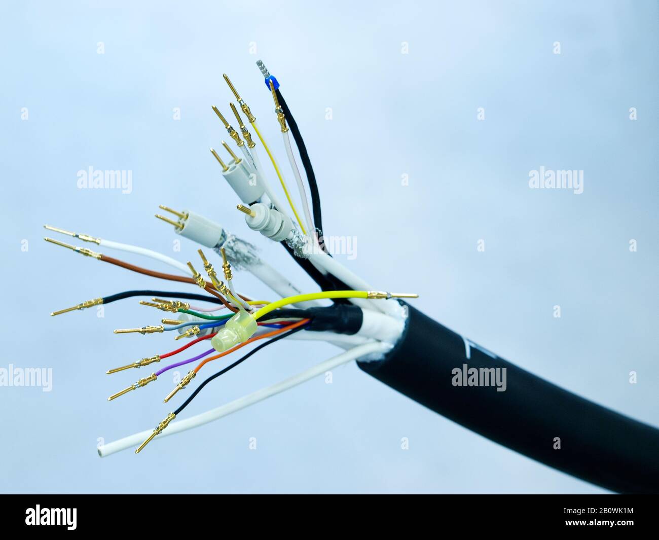 Cable apparatus hi-res stock photography and images - Alamy