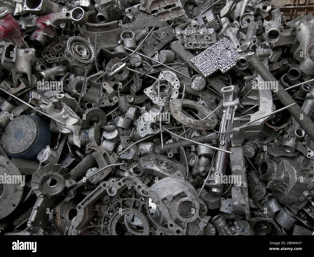 Recycle recycles recycled recycling hi-res stock photography and images ...