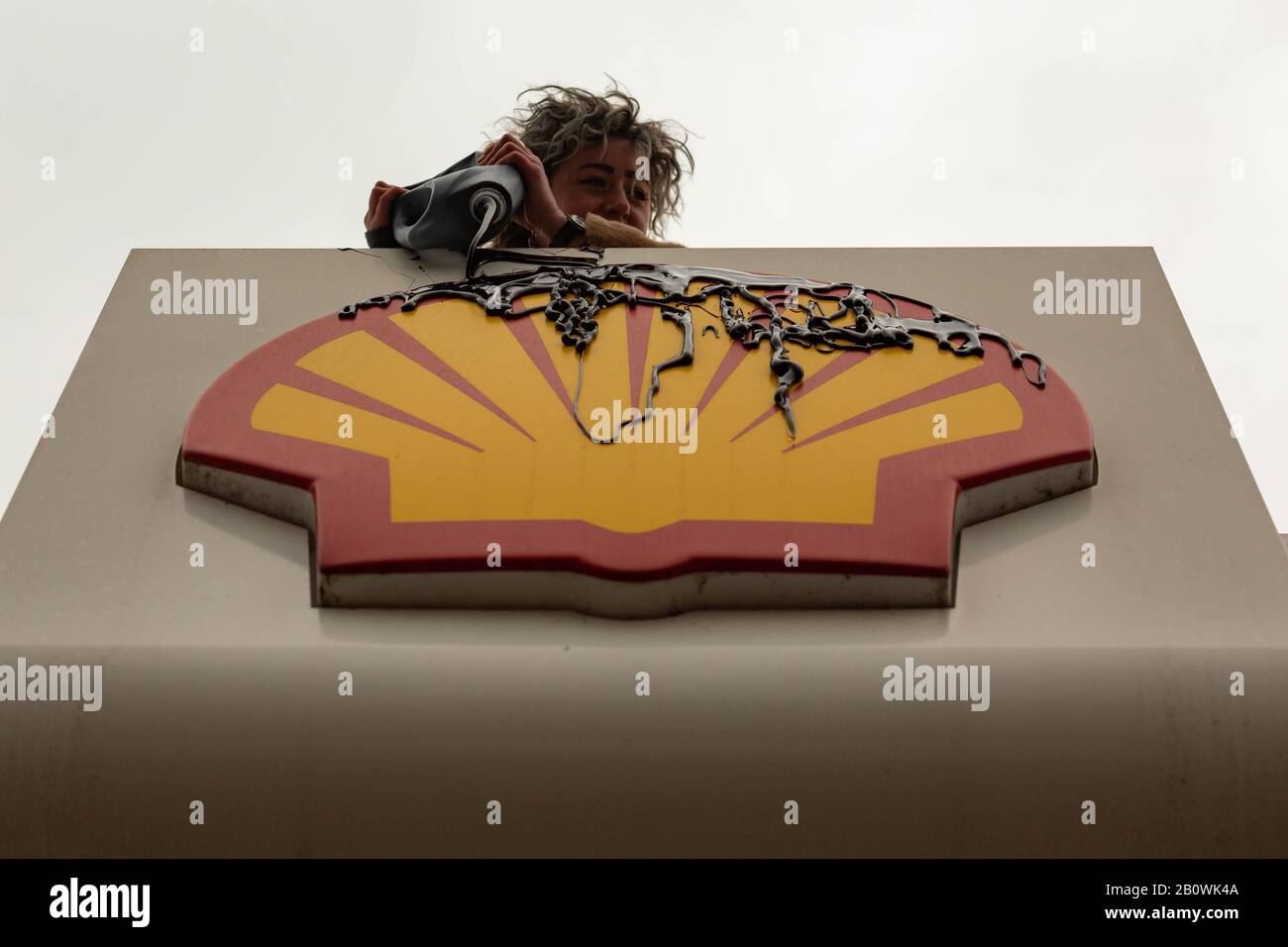 Cambridge, UK. 21st Feb, 2020. Environmental supporters from Extinction ...