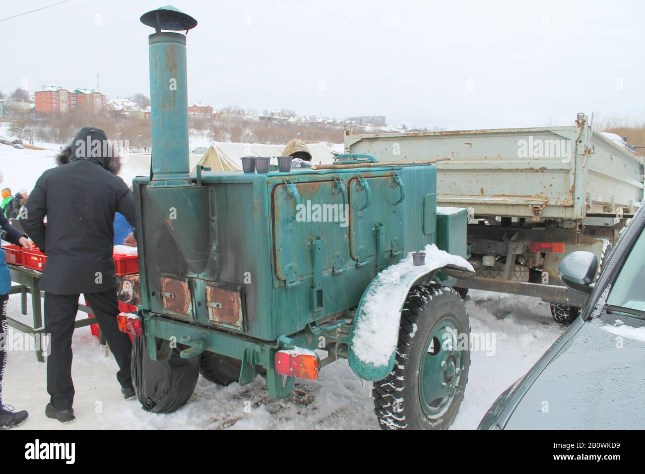 Russian field kitchen hi-res stock photography and images - Alamy