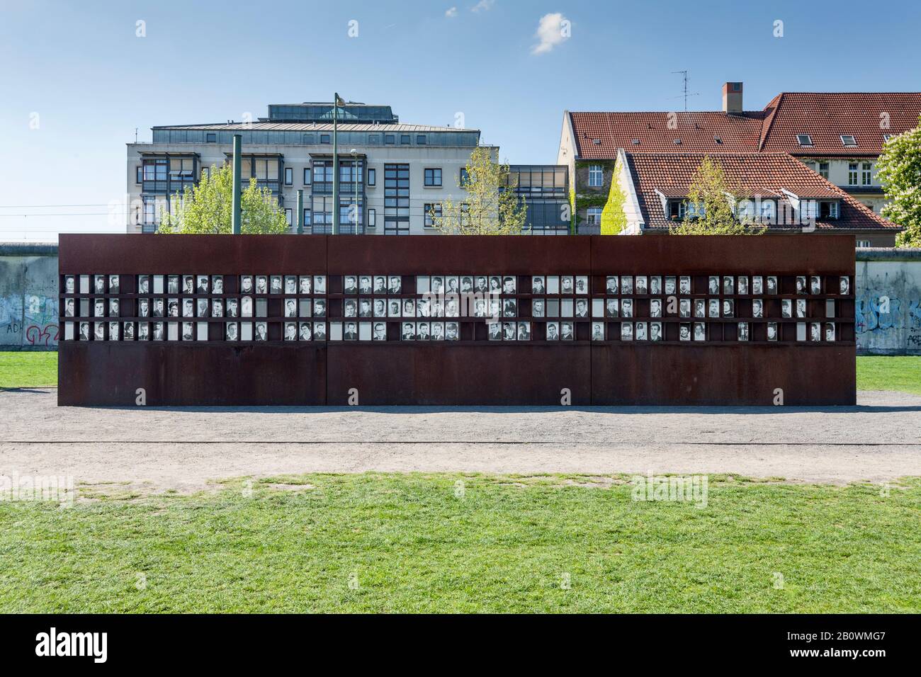 Berlin Wall Memorial, Bernauer Strasse, Wedding Border, Berlin Mitte ...