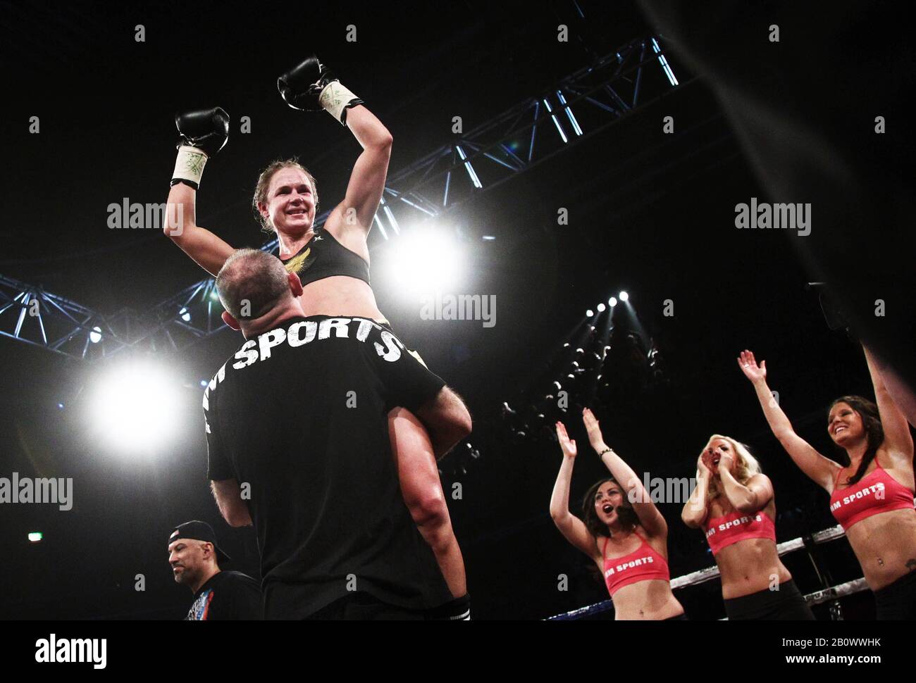 Boxing judges hi-res stock photography and images - Alamy