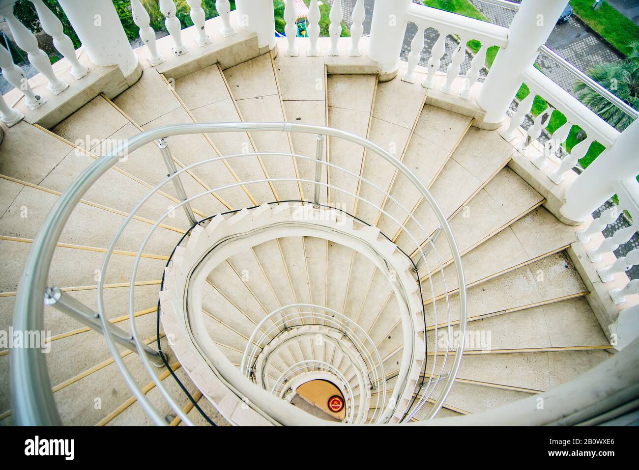 Twisted ladder hi-res stock photography and images - Alamy