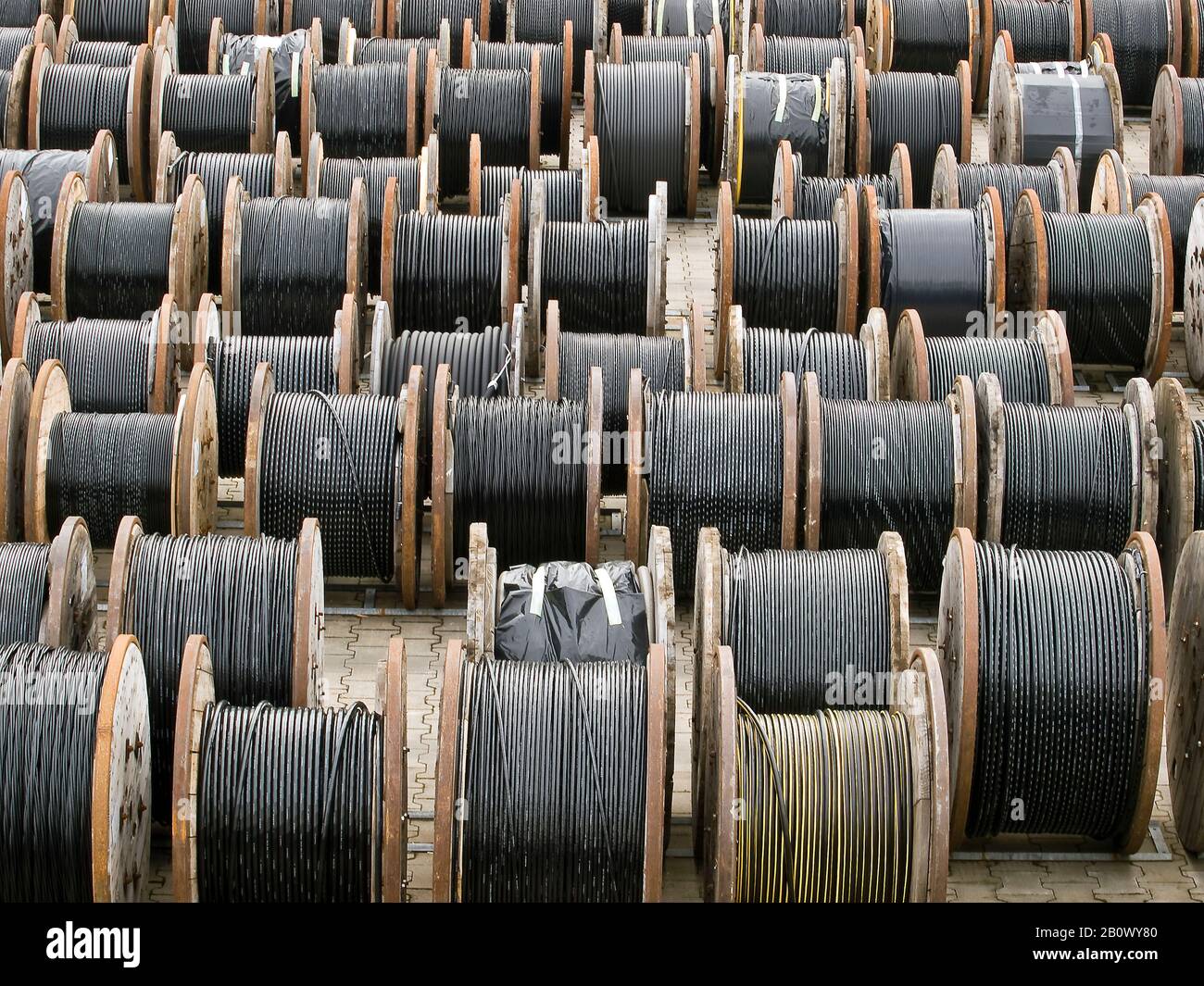 Cable bobbin hi-res stock photography and images - Alamy