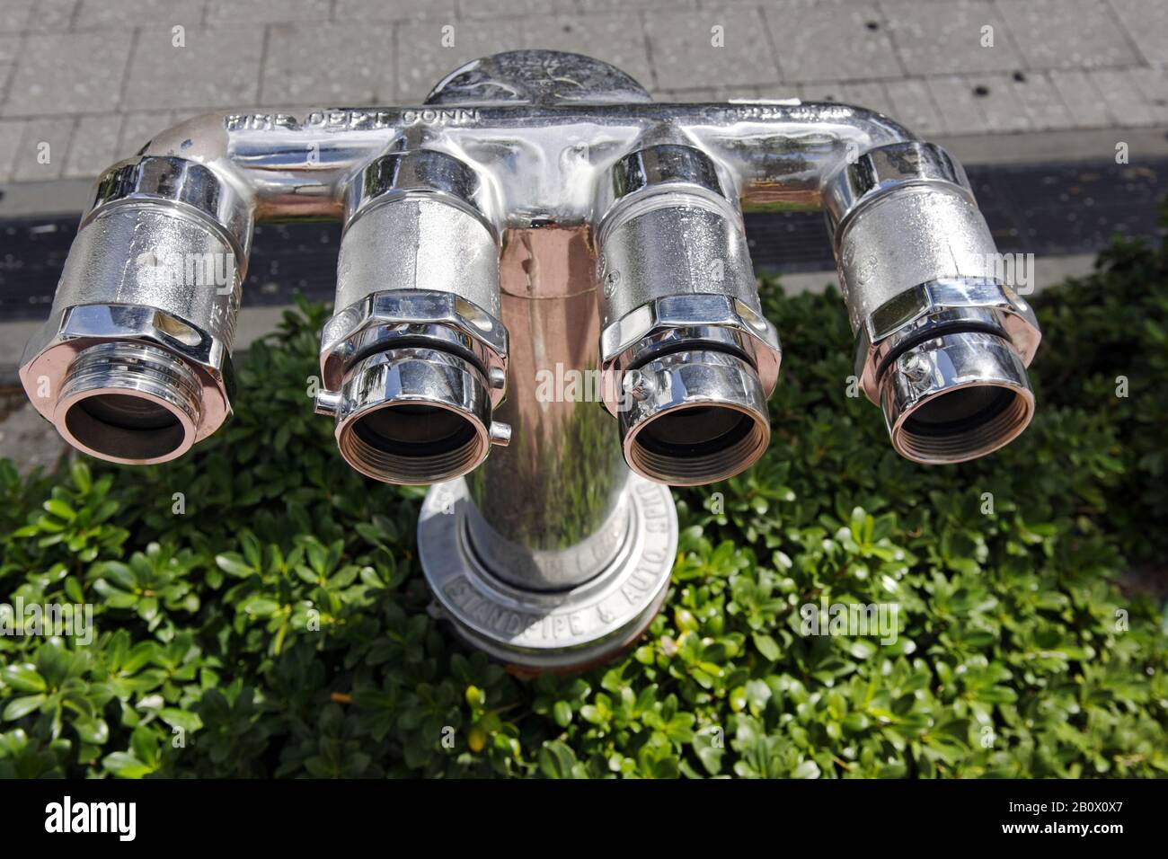 Fire water feed manifold hi-res stock photography and images - Alamy