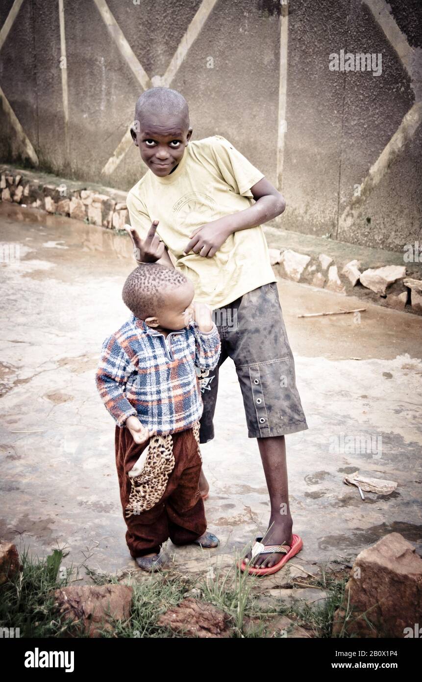 Street children in kampala hi-res stock photography and images - Alamy