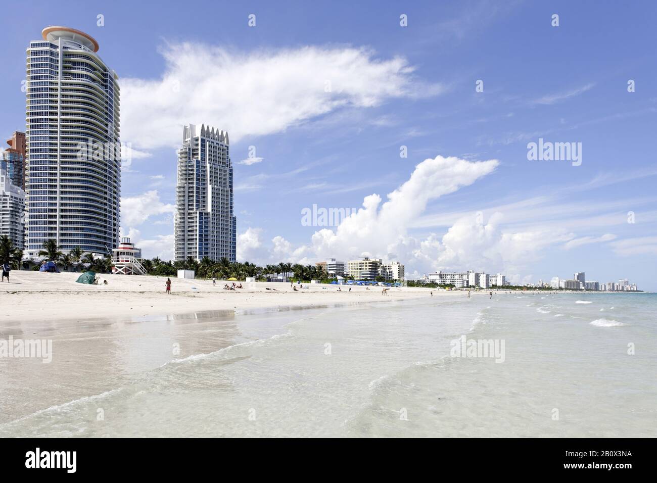 modern skyscrapers, tower on the beach section at South Pointe Park ... modern skyscrapers, tower on the beach section at South Pointe Park ...