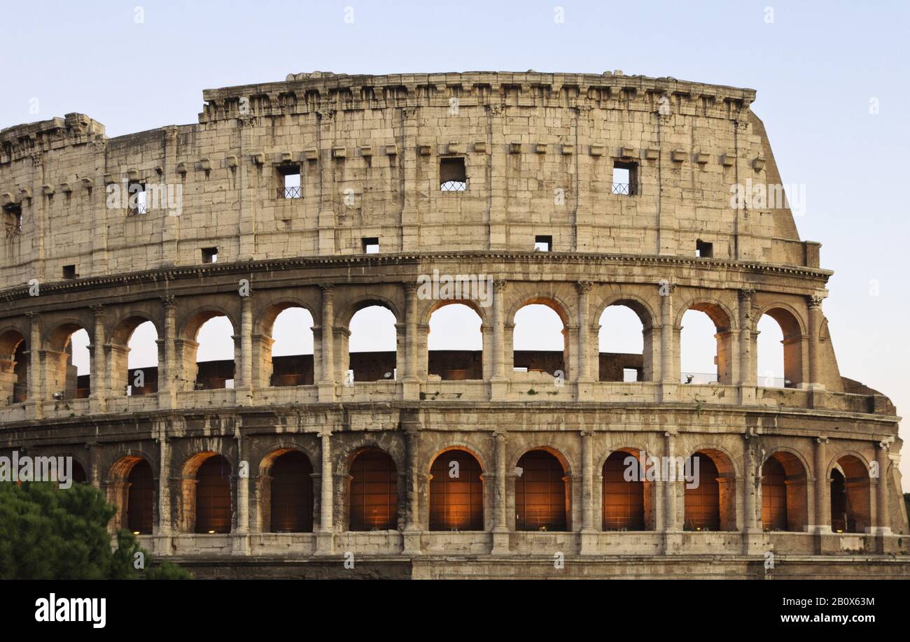Colosseum rome italy hi-res stock photography and images - Alamy