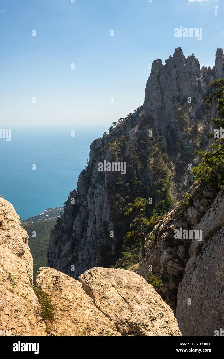 famous curly teeth on Ah-Petri mountain in Crimea Stock Photo - Alamy