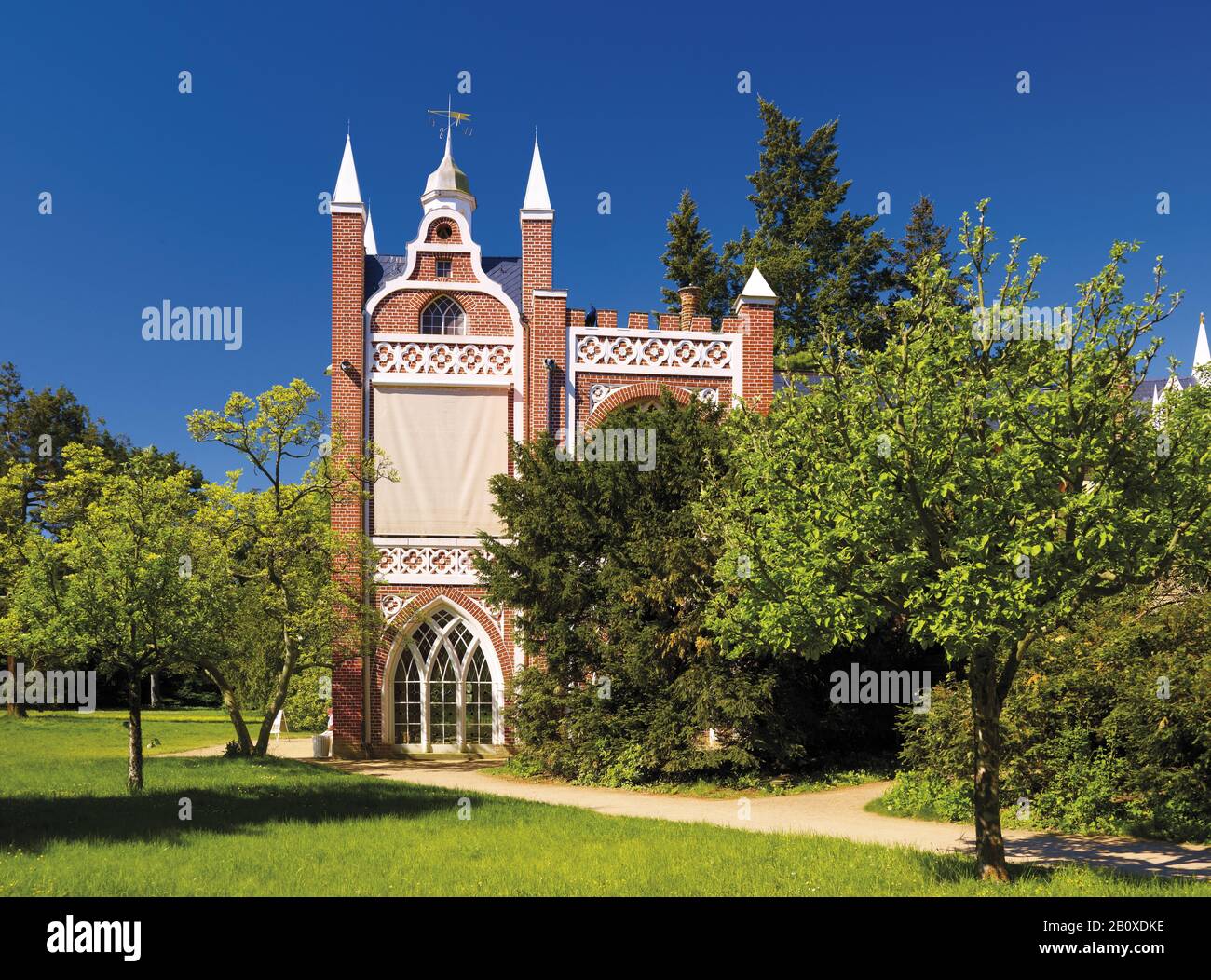 Gothic house hi-res stock photography and images - Alamy