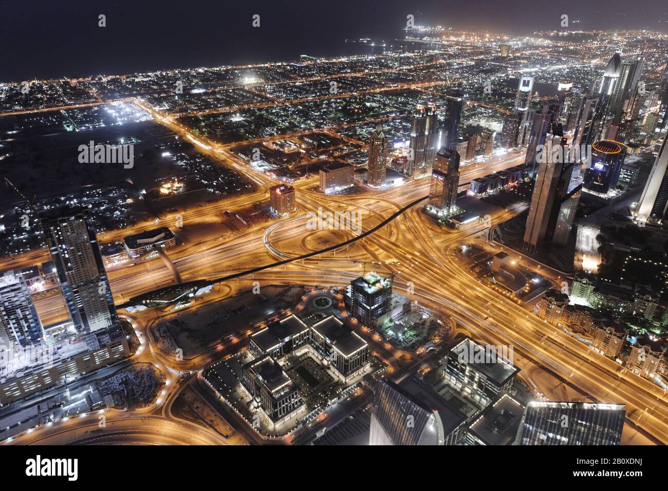 Financial District, Sheikh Zayed Road, Dubai, United Arab Emirates ...