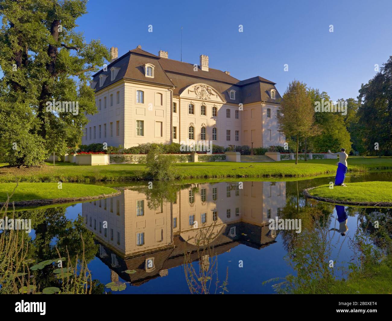 Branitz Castle in the Fürst-Pückler-Park in Cottbus, Brandenburg ...