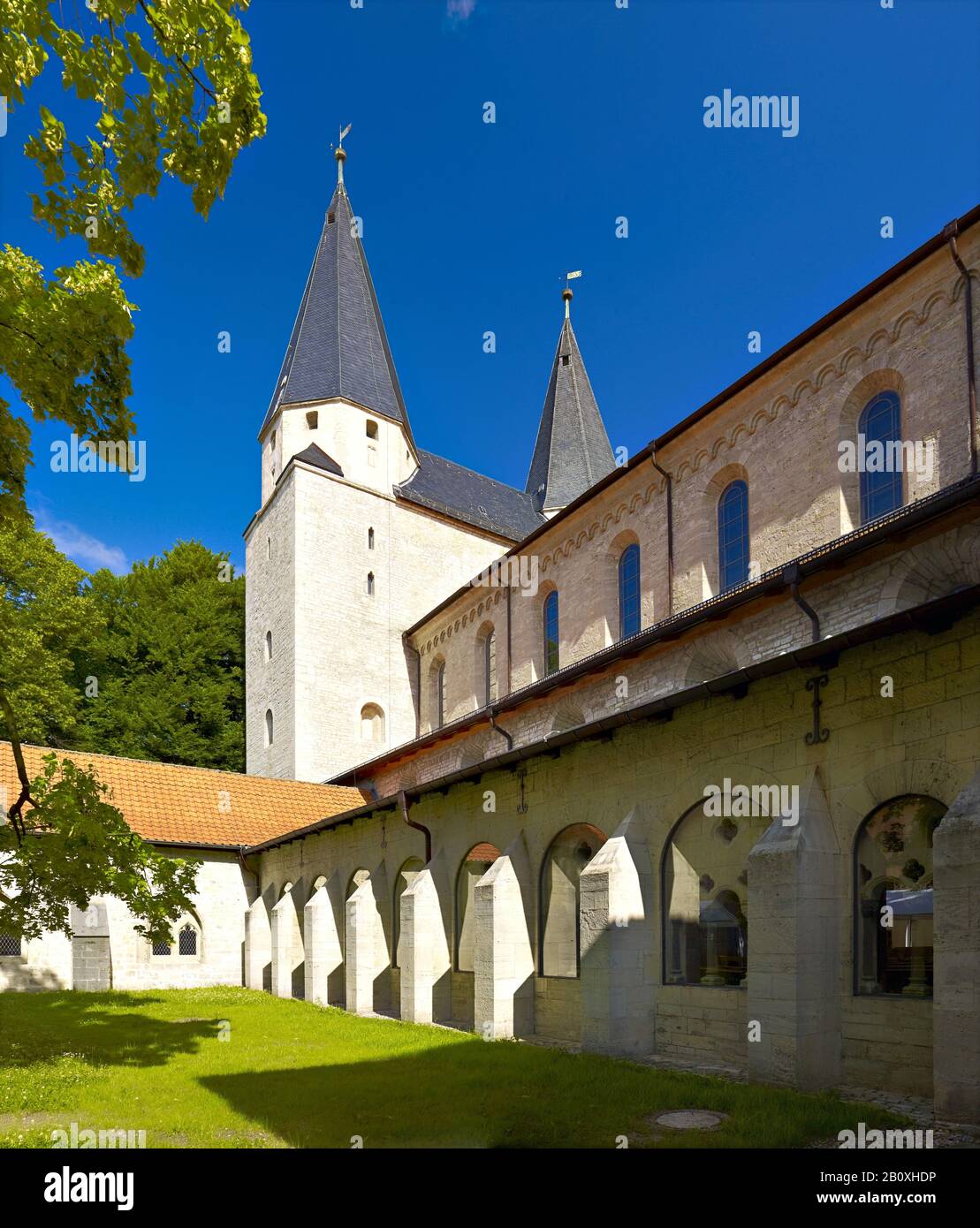 Konigslutter imperial cathedral hi-res stock photography and images - Alamy