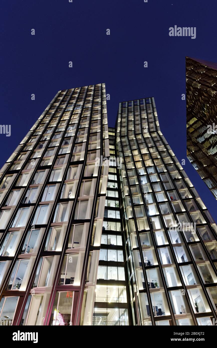 Dancing towers, modern high-rise building with 24 floors, Reeperbahn ...