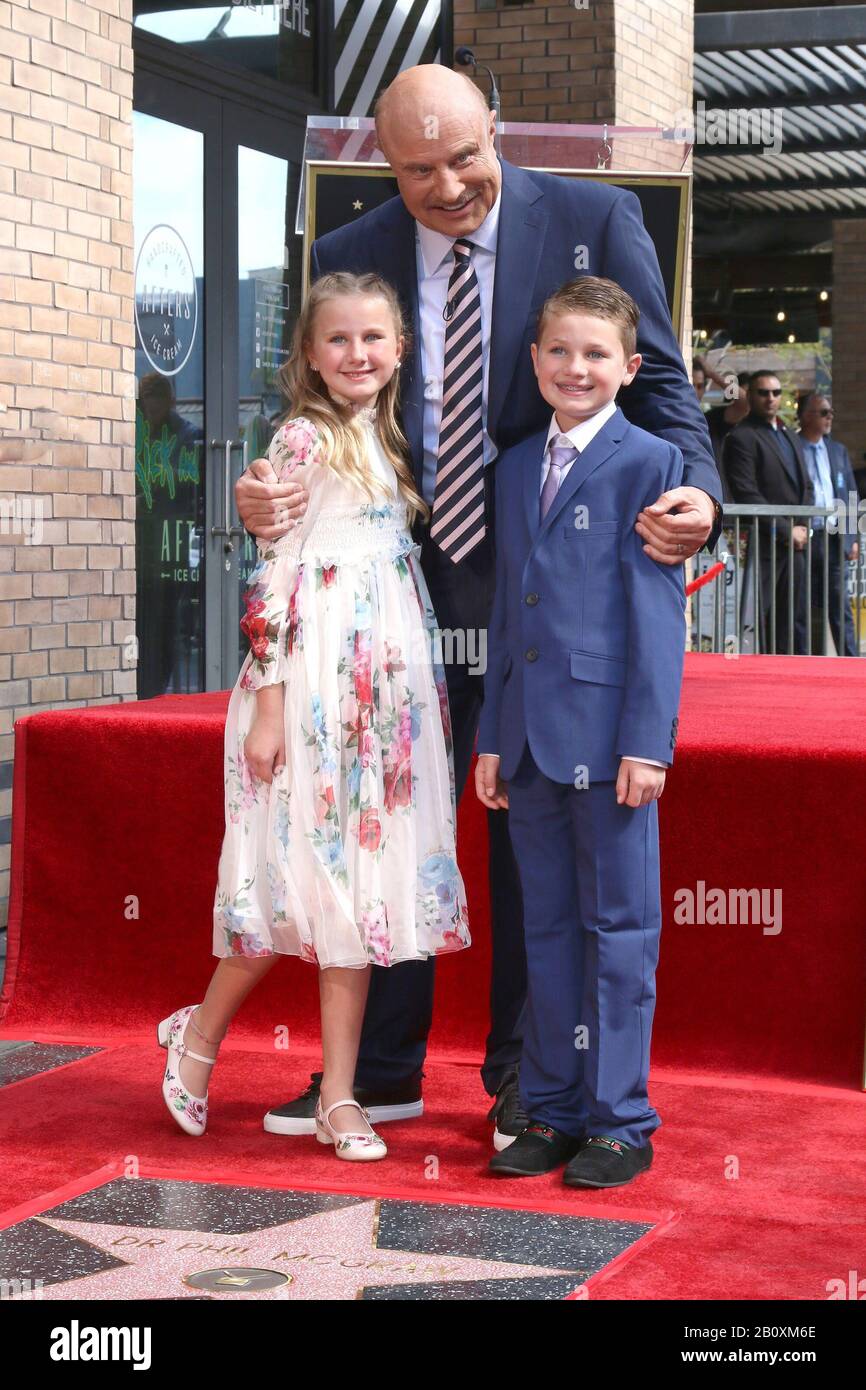 Los Angeles, CA. 21st Feb, 2020. Avery Elizabeth McGraw, Dr Phil McGraw ...