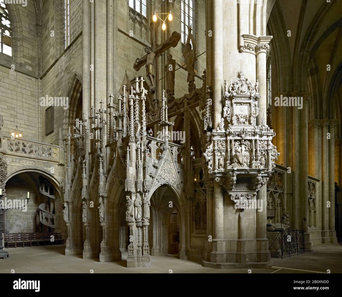Gothic screen hi-res stock photography and images - Alamy