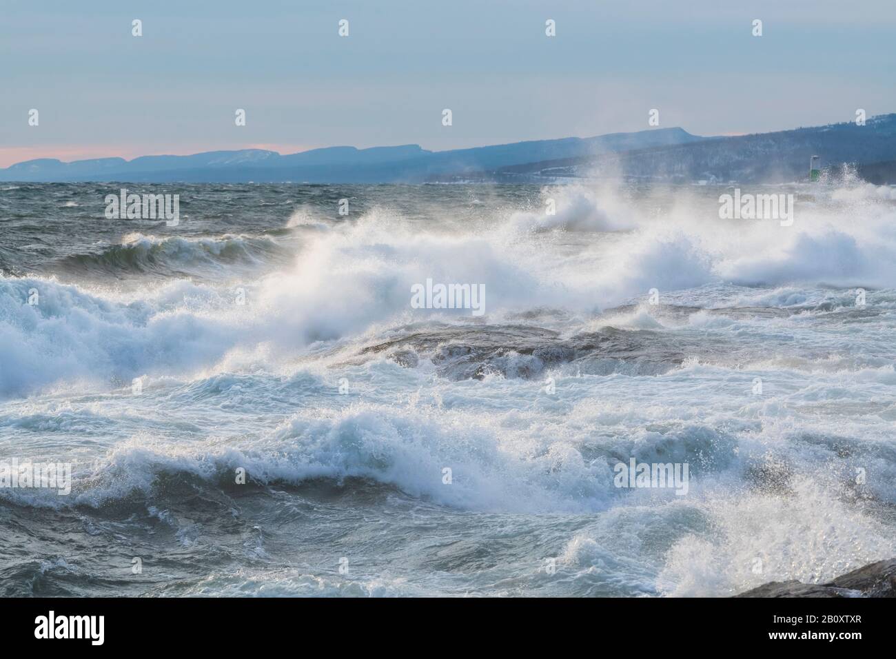 Wind surf white hi-res stock photography and images - Alamy