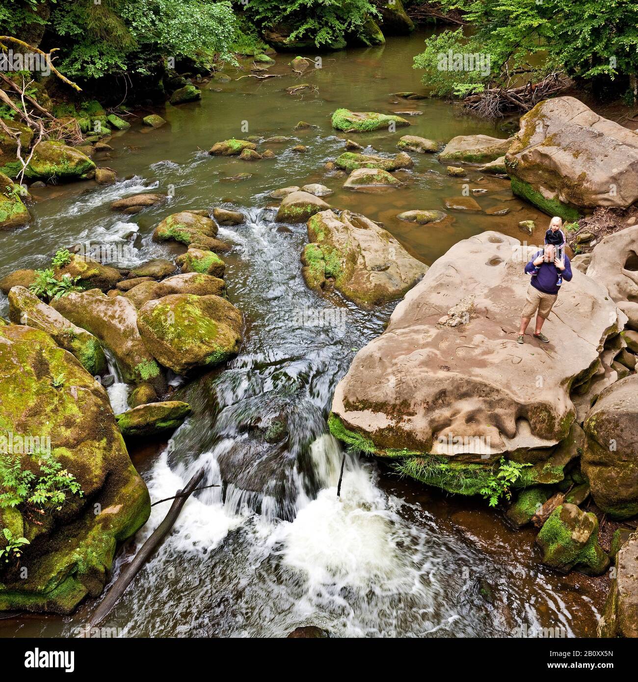 Child man back hi-res stock photography and images - Alamy