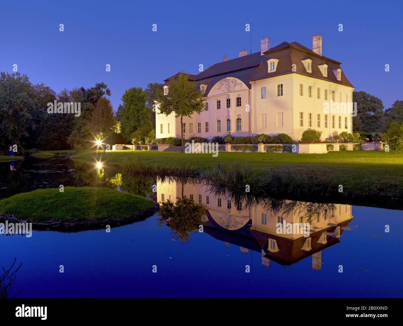 Lighted mirrors hi-res stock photography and images - Alamy