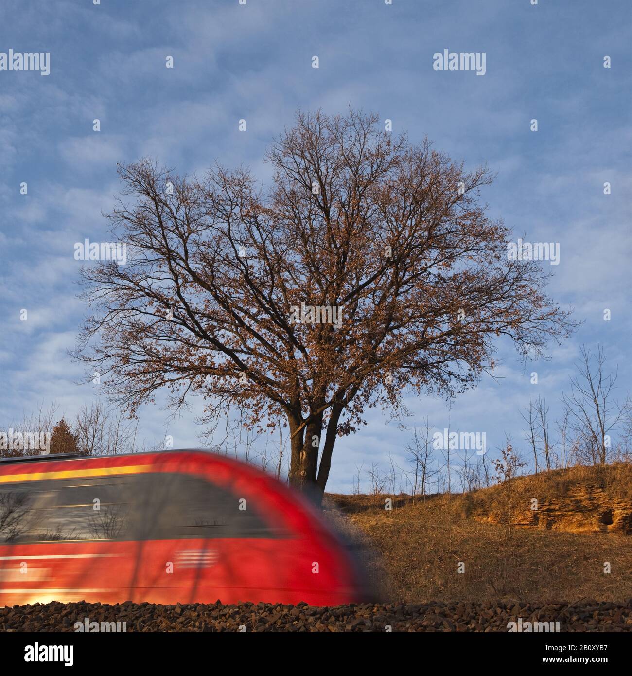 Deserted single track railway hi-res stock photography and images - Alamy