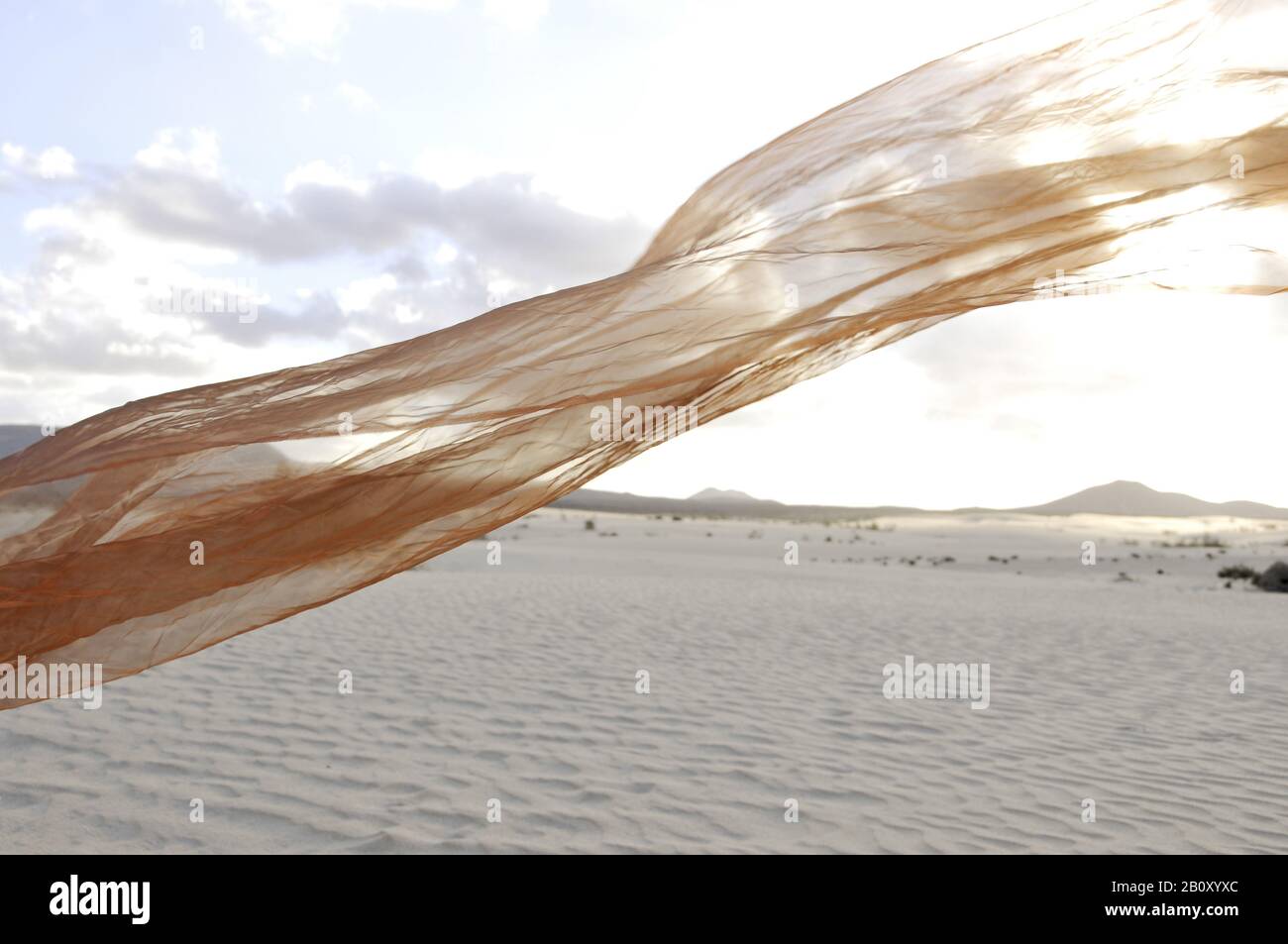 Wind blown dresses hi-res stock photography and images - Alamy