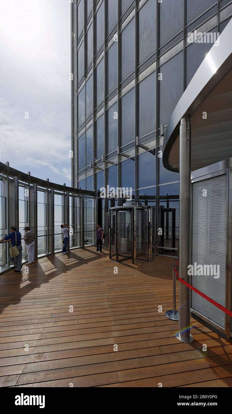 Highest viewing platform in the world, At the Top in Burj Khalifa ...