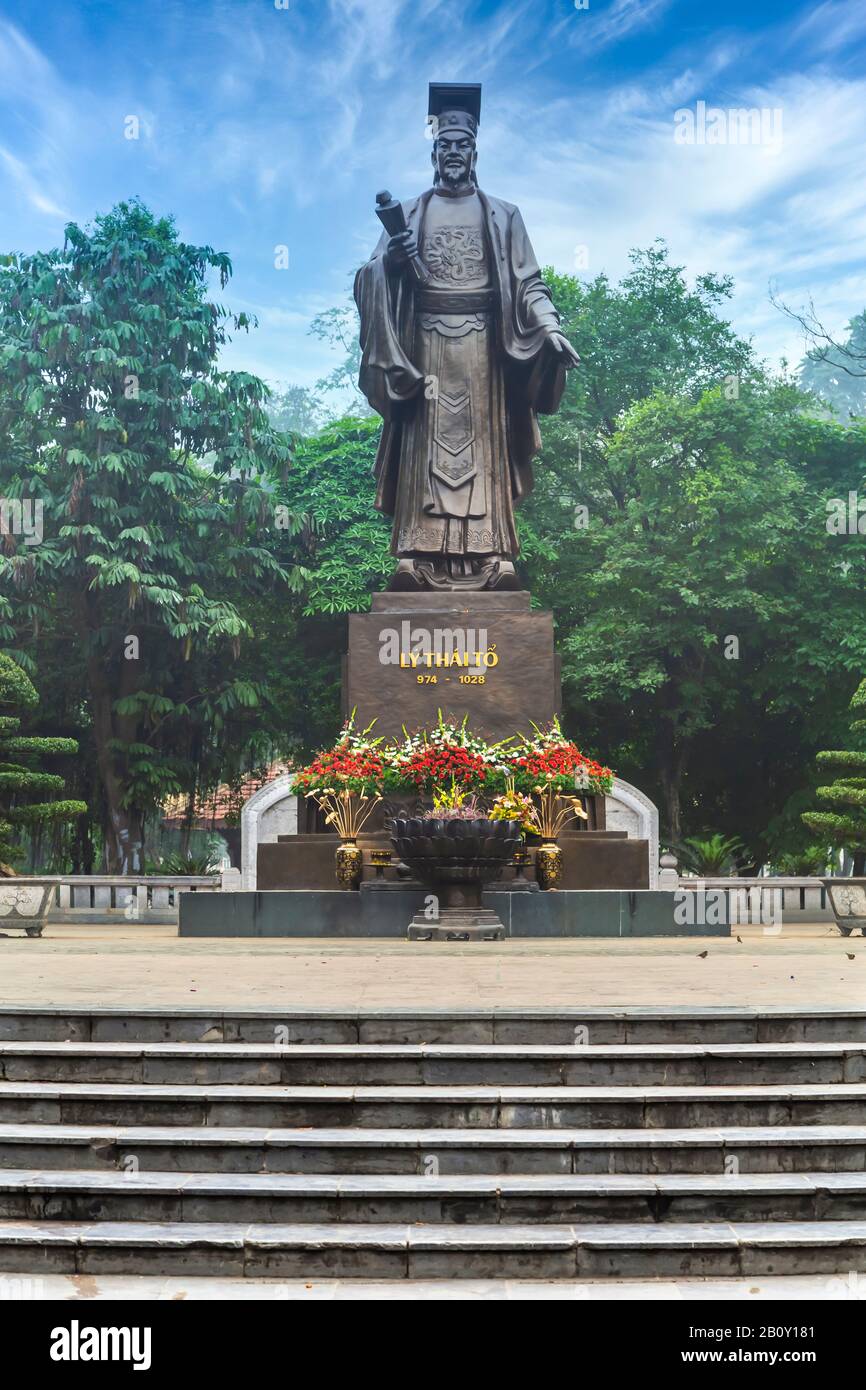 Ly thai to monument hi-res stock photography and images - Alamy