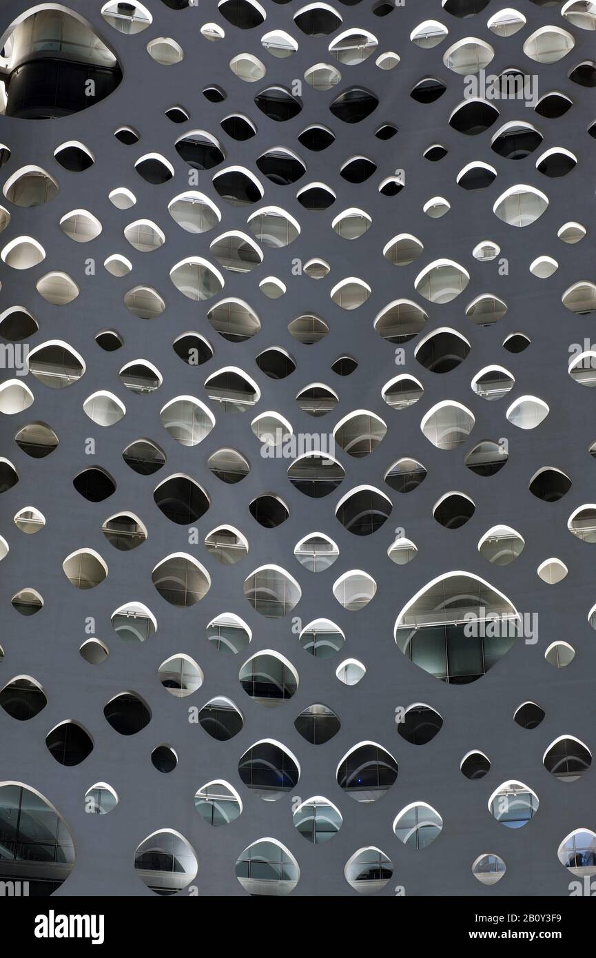 O 14 tower hi-res stock photography and images - Alamy