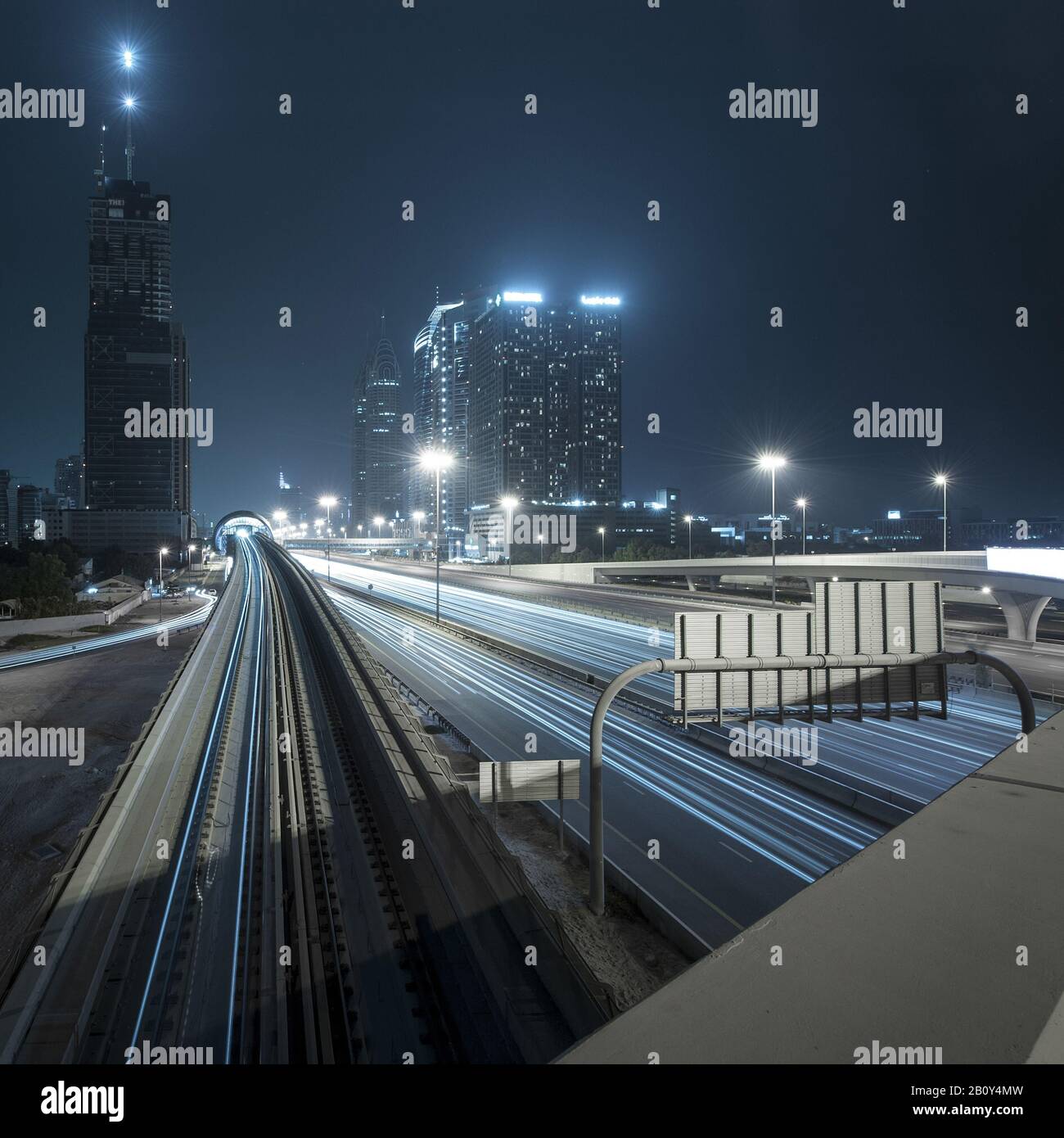 Sheikh zayed expressway hi-res stock photography and images - Alamy
