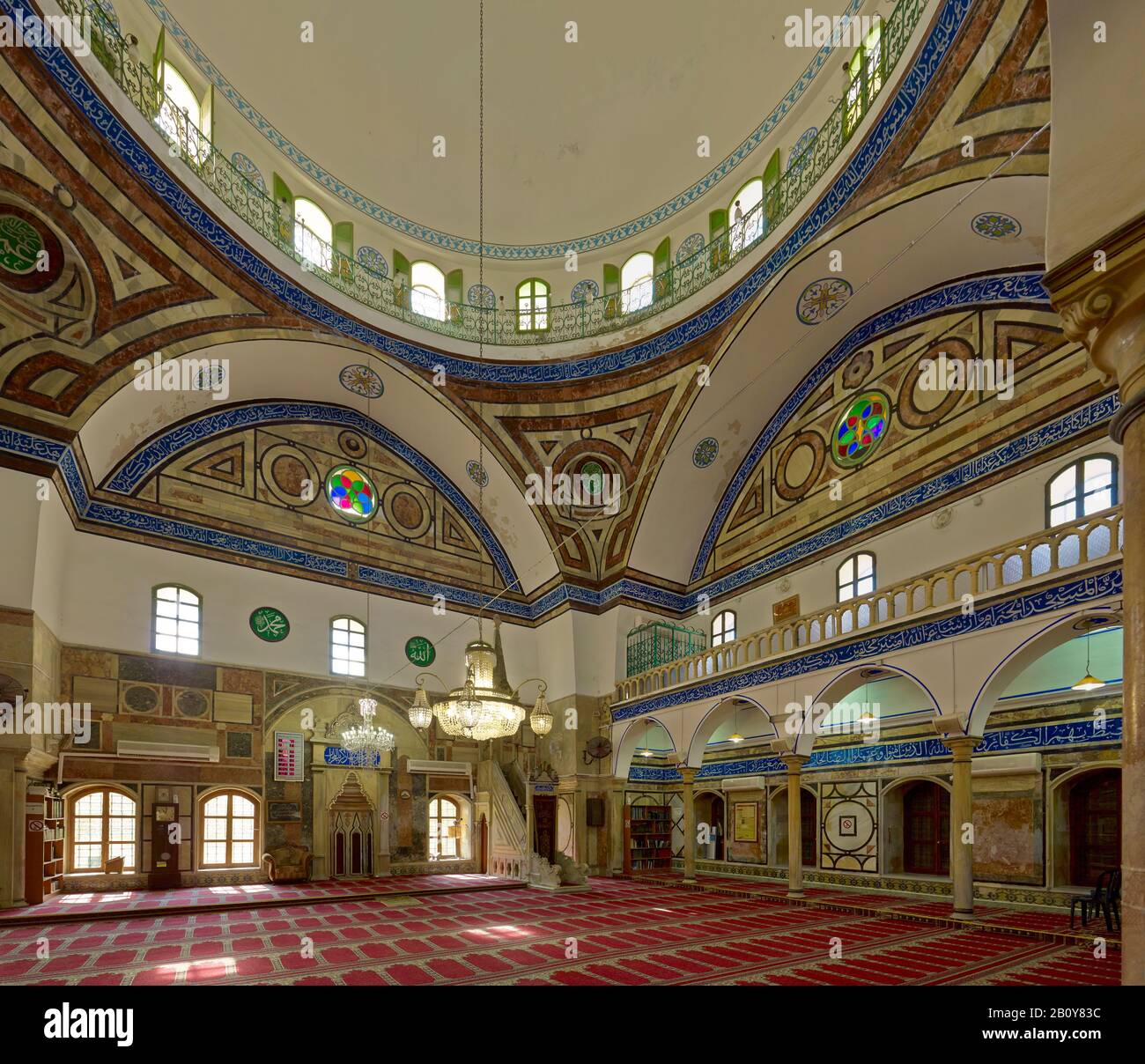 Mosque interior space hi-res stock photography and images - Alamy