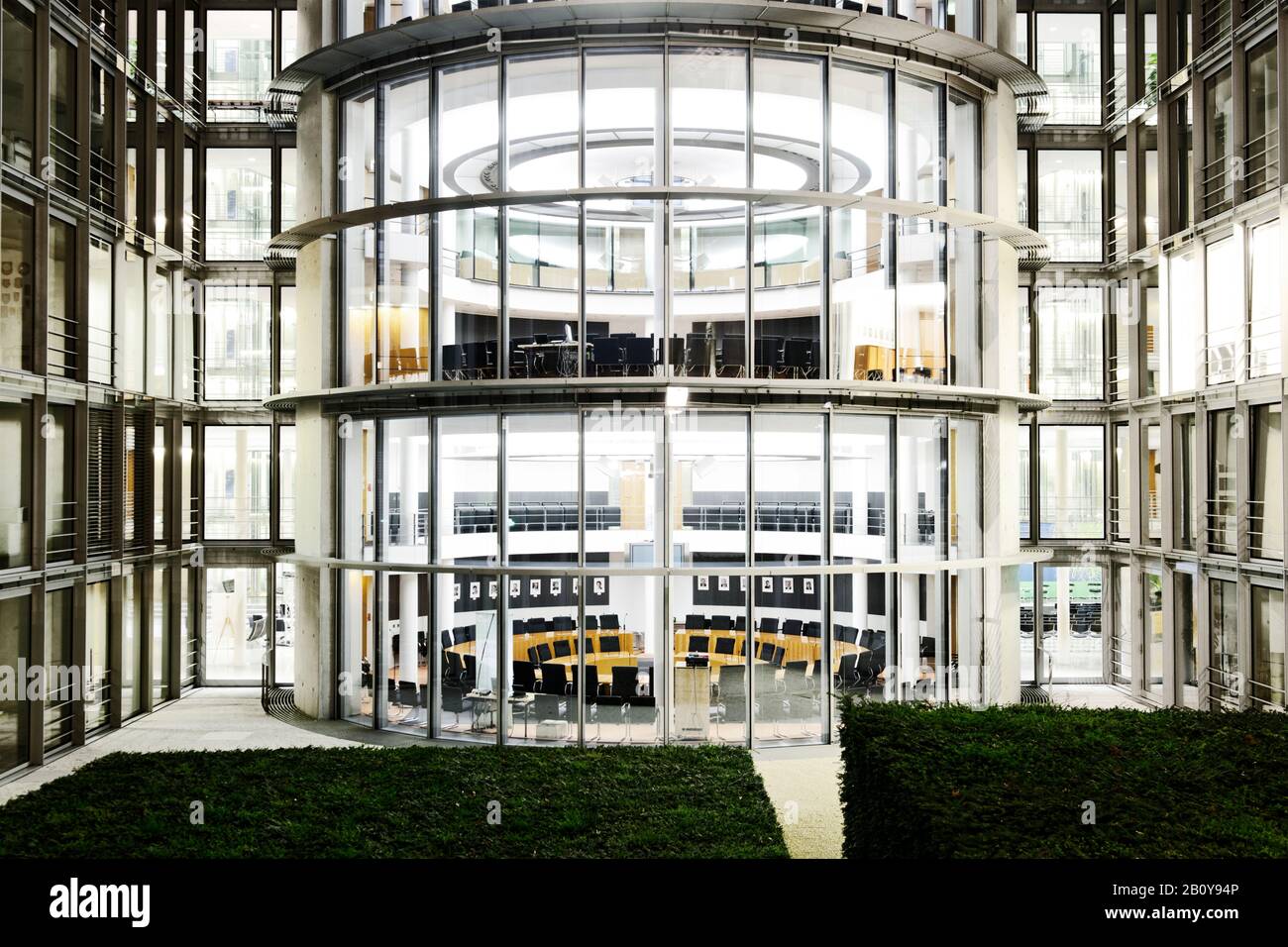 Government conference rooms hi-res stock photography and images - Alamy